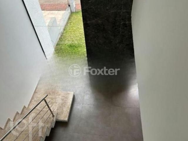 Casa em Condomínio, 3 dormitórios, 129 m², em Parque da Matriz