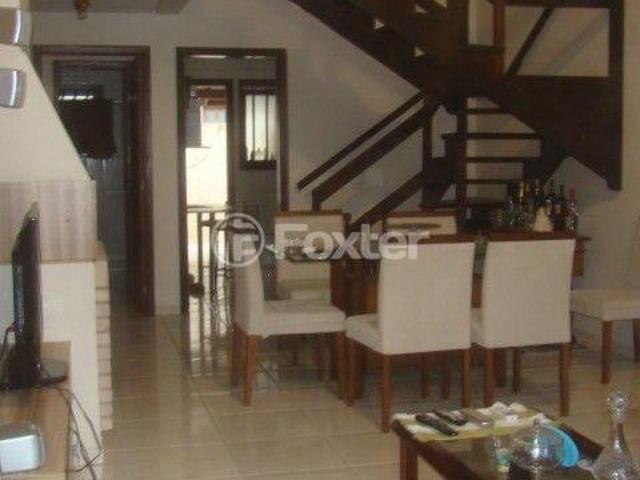 Casa em Condomínio, 3 dormitórios, 130 m², em Hípica
