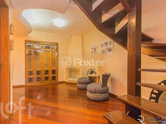 Casa em Condomínio, 3 dormitórios, 130 m², em Jardim Sabará