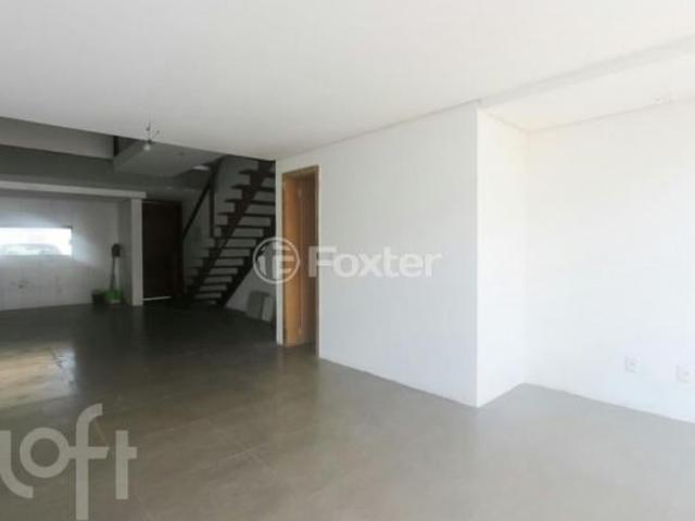 Casa em Condomínio, 3 dormitórios, 131.75 m², em Mário Quintana