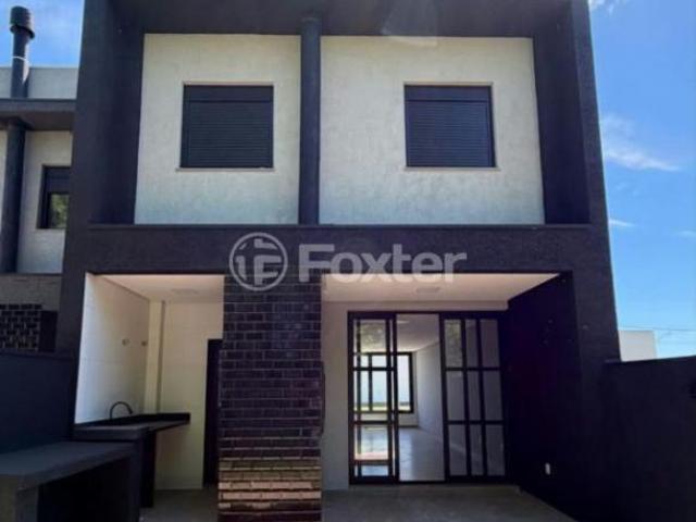 Casa em Condomínio, 3 dormitórios, 131 m², em Passo das Pedras
