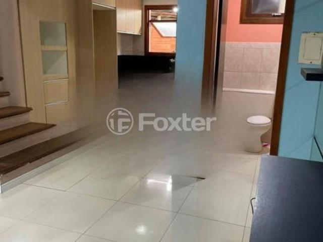 Casa em Condomínio, 3 dormitórios, 132.48 m², em Vila Cachoeirinha