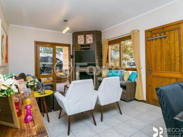 Casa em Condomínio, 3 dormitórios, 132.56 m², em Espírito Santo