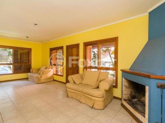 Casa em Condomínio, 3 dormitórios, 132.56 m², em Espírito Santo