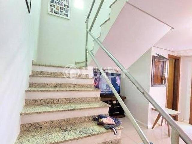 Casa em Condomínio, 3 dormitórios, 134.645 m², em Hípica