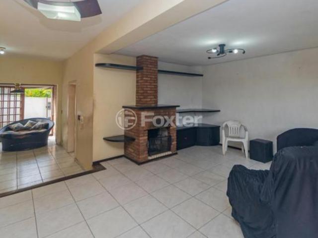 Casa em Condomínio, 3 dormitórios, 135.04 m², em Cavalhada