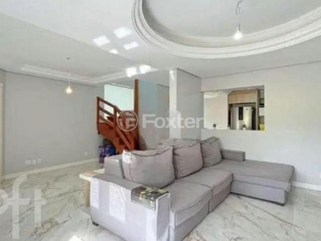 Casa em Condomínio, 3 dormitórios, 135.66 m², em Hípica