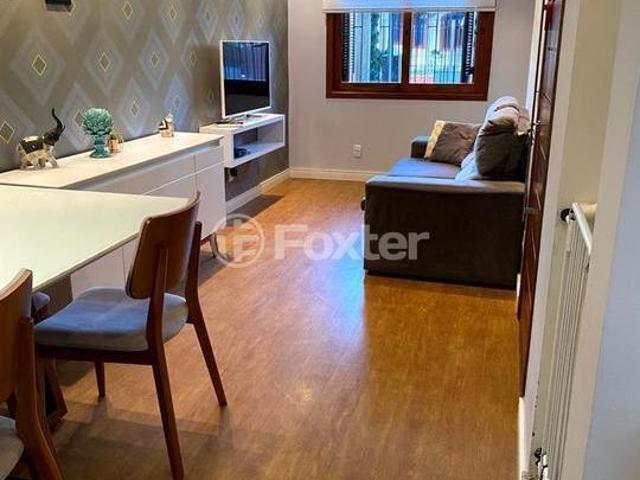 Casa em Condomínio, 3 dormitórios, 137 m², em Tristeza