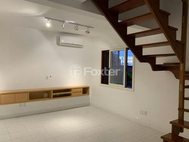 Casa em Condomínio, 3 dormitórios, 139.39 m², em Cristal