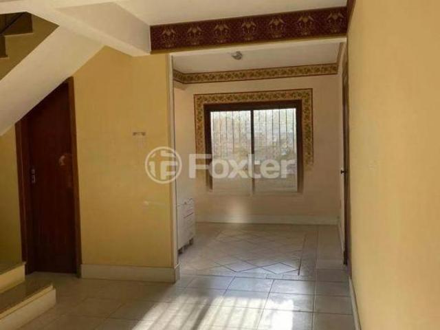Casa em Condomínio, 3 dormitórios, 140 m², em Vila Nova