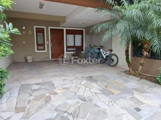 Casa em Condomínio, 3 dormitórios, 142.7 m², em Hípica