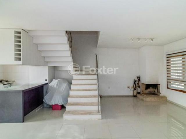 Casa em Condomínio, 3 dormitórios, 143.08 m², em Hípica