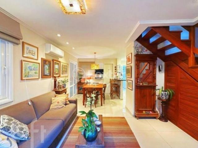 Casa em Condomínio, 3 dormitórios, 145.21 m², em Tristeza