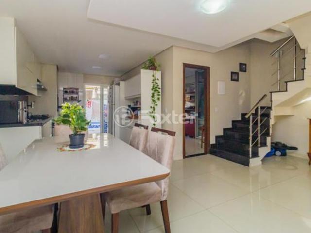 Casa em Condomínio, 3 dormitórios, 146 m², em Hípica