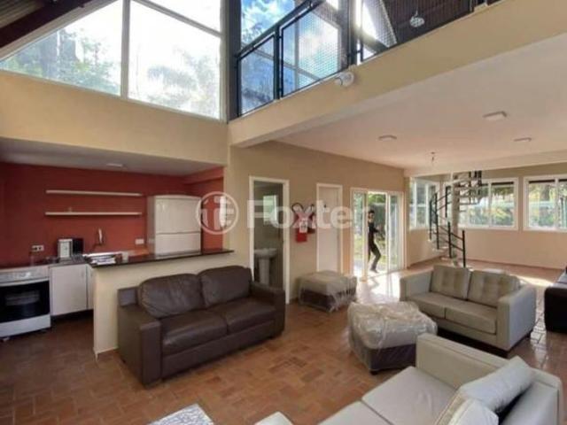 Casa em Condomínio, 3 dormitórios, 147.98 m², em Bosque do Vianna