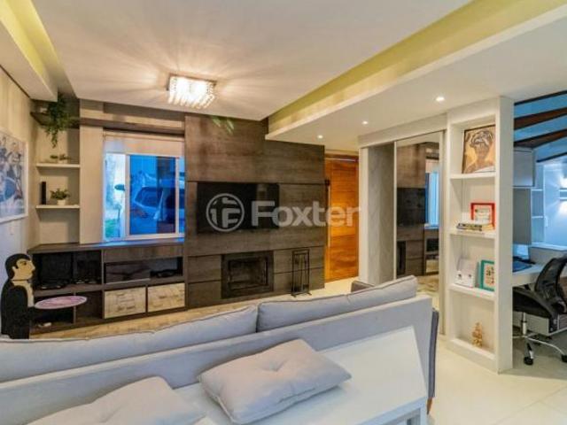 Casa em Condomínio, 3 dormitórios, 151 m², em Mário Quintana
