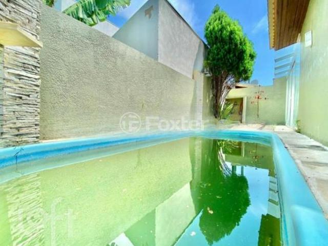 Casa em Condomínio, 3 dormitórios, 154.6 m², em Hípica