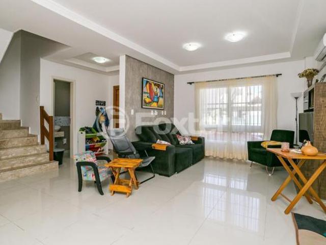 Casa em Condomínio, 3 dormitórios, 155.26 m², em Hípica