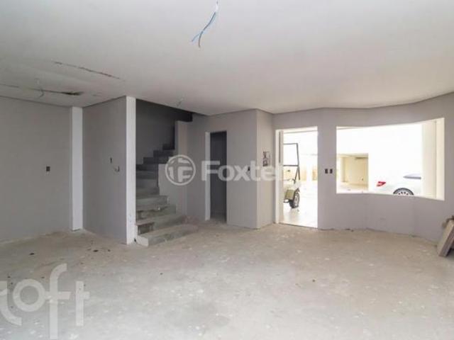 Casa em Condomínio, 3 dormitórios, 165.16 m², em Pedra Redonda