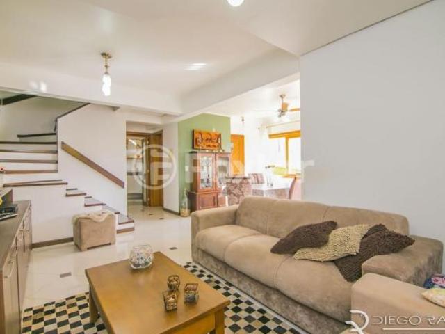 Casa em Condomínio, 3 dormitórios, 168.39 m², em Tristeza