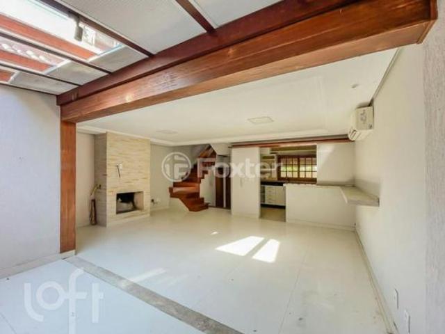 Casa em Condomínio, 3 dormitórios, 171 m², em Pedra Redonda