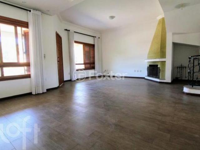 Casa em Condomínio, 3 dormitórios, 172.7 m², em Hípica