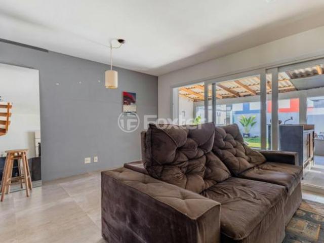 Casa em Condomínio, 3 dormitórios, 176 m², em Lomba do Pinheiro