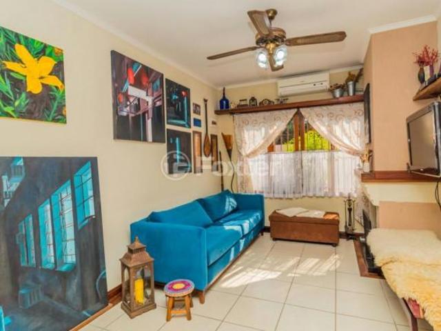 Casa em Condomínio, 3 dormitórios, 177 m², em Ipanema