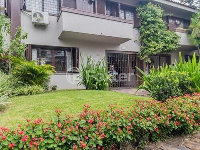 Casa em Condomínio, 3 dormitórios, 179.58 m², em Três Figueiras
