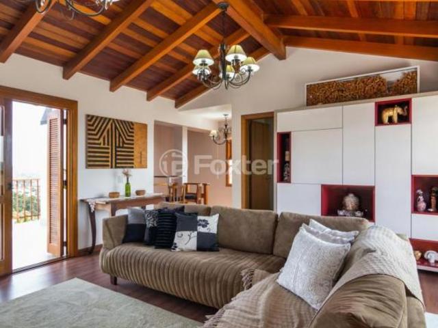 Casa em Condomínio, 3 dormitórios, 181.67 m², em Nonoai