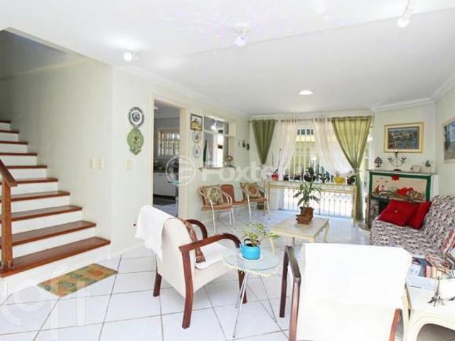 Casa em Condomínio, 3 dormitórios, 181.72 m², em Ipanema