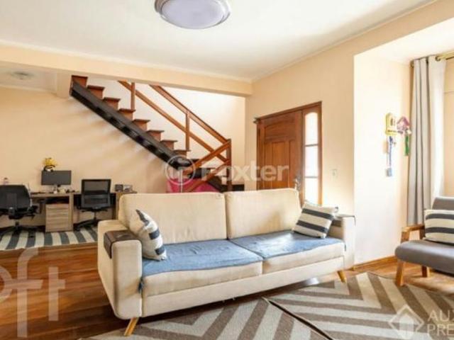 Casa em Condomínio, 3 dormitórios, 189.91 m², em São Sebastião
