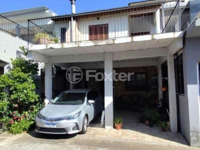 Casa em Condomínio, 3 dormitórios, 190 m², em São José