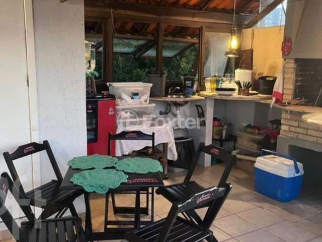 Casa em Condomínio, 3 dormitórios, 191.22 m², em Cristal