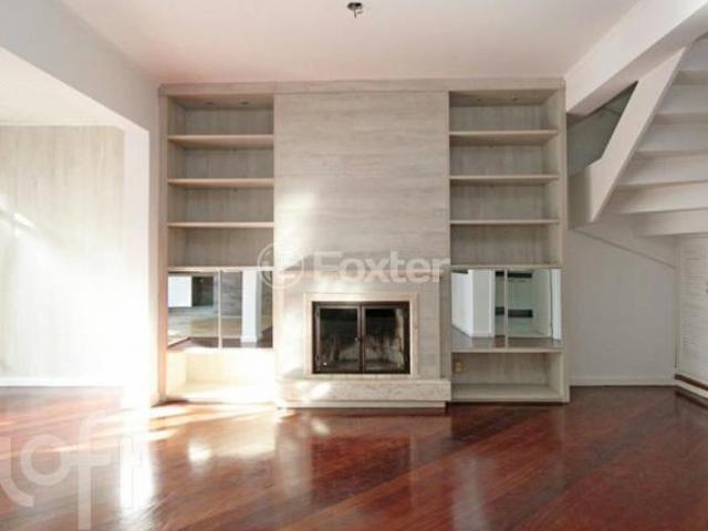 Casa em Condomínio, 3 dormitórios, 191.47 m², em Pedra Redonda