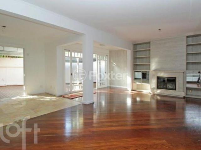 Casa em Condomínio, 3 dormitórios, 191.47 m², em Pedra Redonda