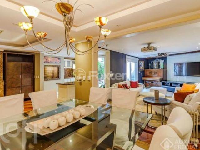Casa em Condomínio, 3 dormitórios, 191.47 m², em Pedra Redonda