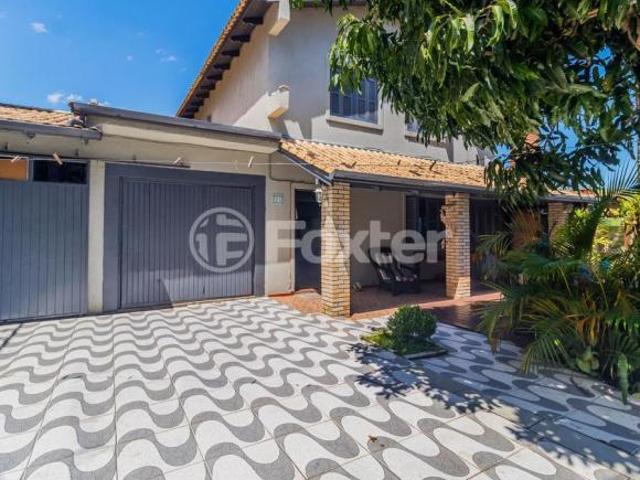 Casa em Condomínio, 3 dormitórios, 192 m², em Vila Nova