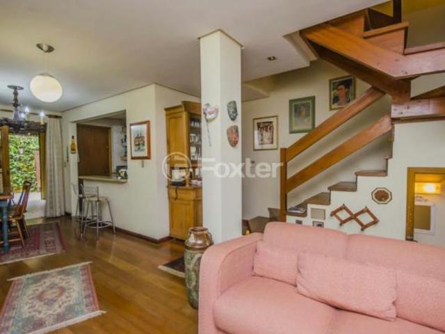 Casa em Condomínio, 3 dormitórios, 194.2 m², em Vila Assunção