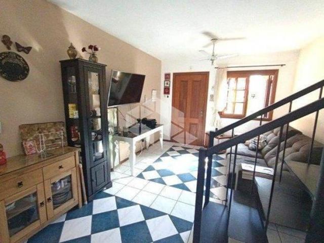 Casa em condomínio 3 dormitórios 1 garagem patio