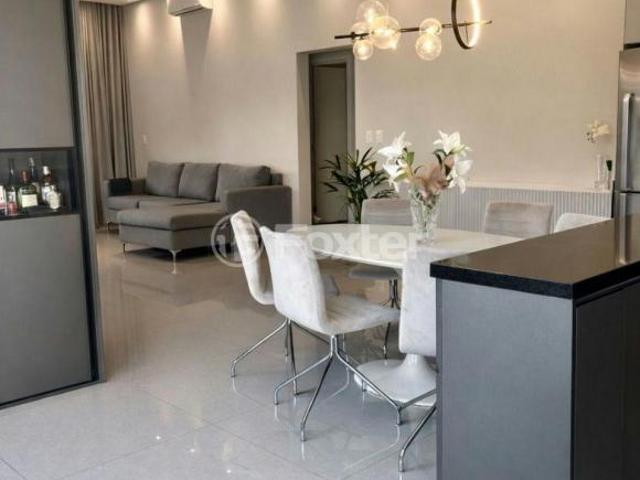Casa em Condomínio, 3 dormitórios, 200 m², em Vila Nova