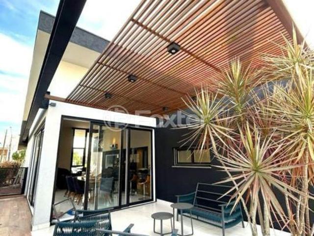 Casa em Condomínio, 3 dormitórios, 200 m², em São Vicente