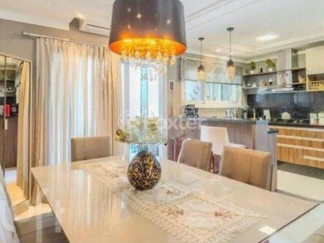 Casa em Condomínio, 3 dormitórios, 201 m², em Aberta dos Morros