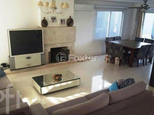 Casa em Condomínio, 3 dormitórios, 203.44 m², em Hípica