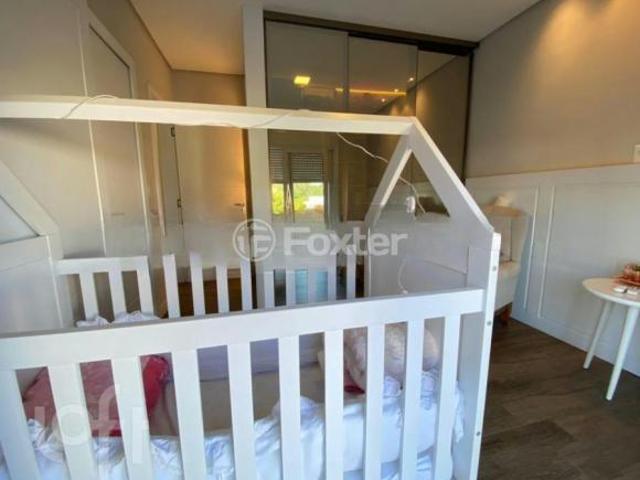 Casa em Condomínio, 3 dormitórios, 231 m², em Fátima