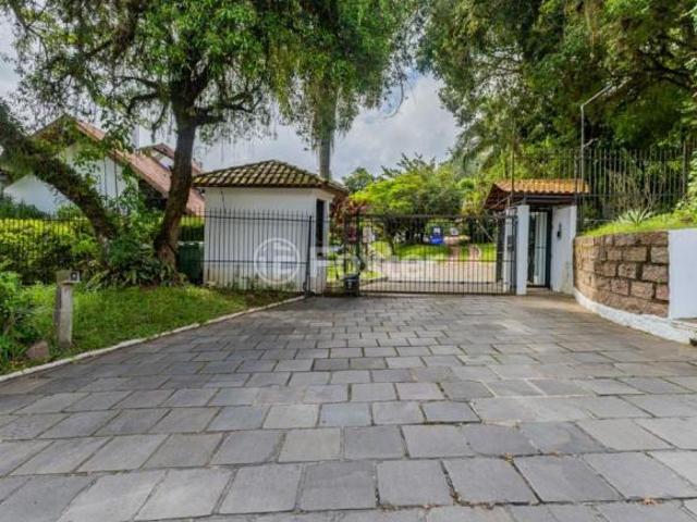 Casa em Condomínio, 3 dormitórios, 231 m², em Ipanema