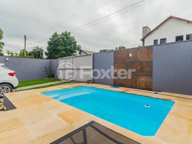 Casa em Condomínio, 3 dormitórios, 232 m², em São Lucas