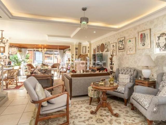 Casa em Condomínio, 3 dormitórios, 252.65 m², em Vila Assunção
