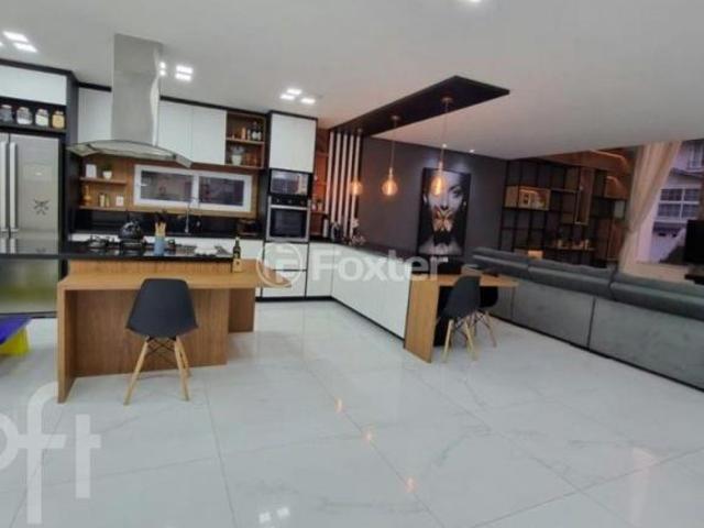 Casa em Condomínio, 3 dormitórios, 264 m², em Q.ta da Serra