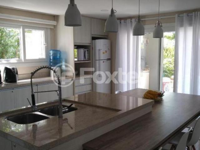 Casa em Condomínio, 3 dormitórios, 267 m², em XANGRI LÁ